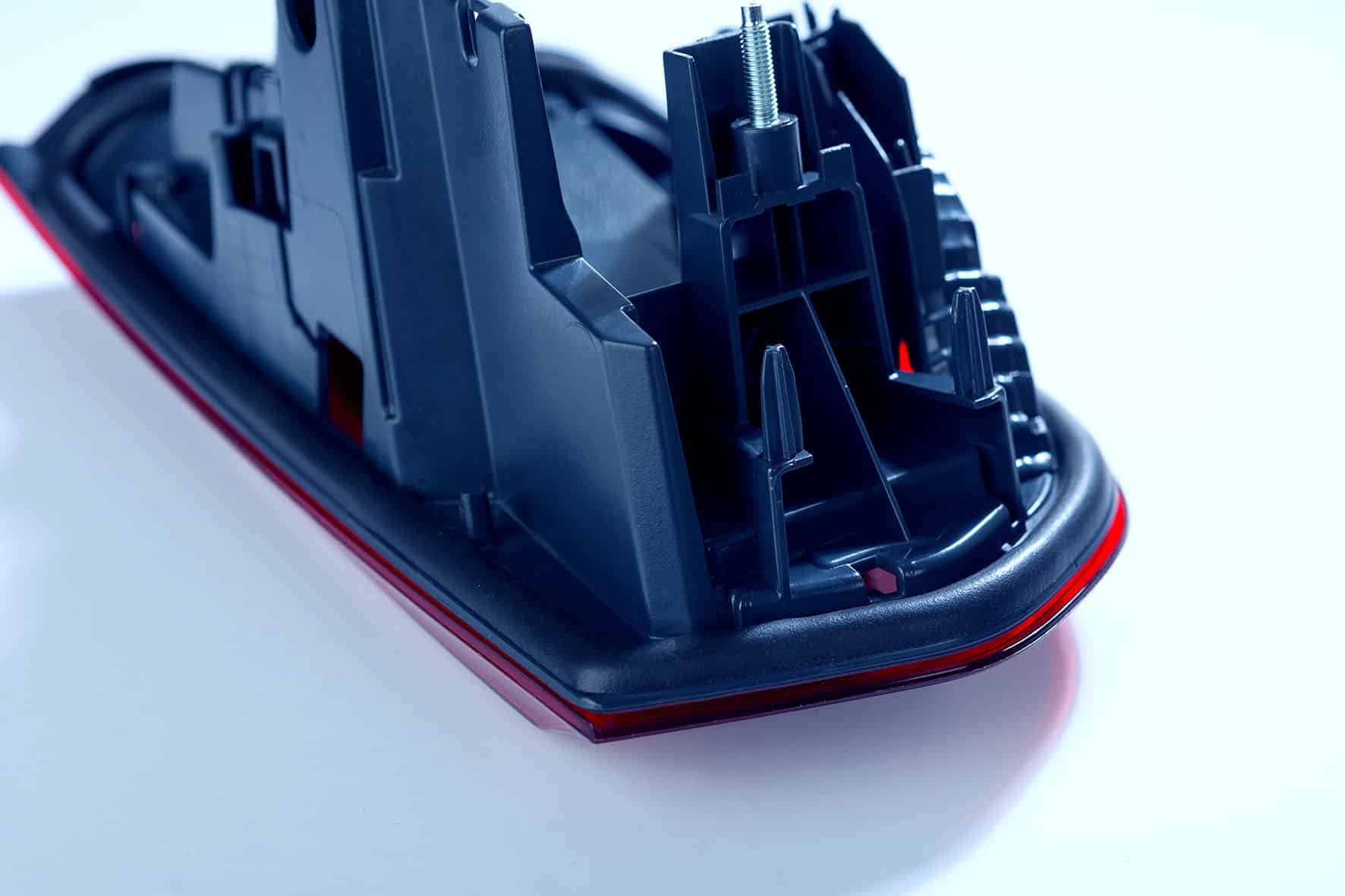 What is FIPG? Understanding Formed-In-Place Gasketing and Its Benefits ...